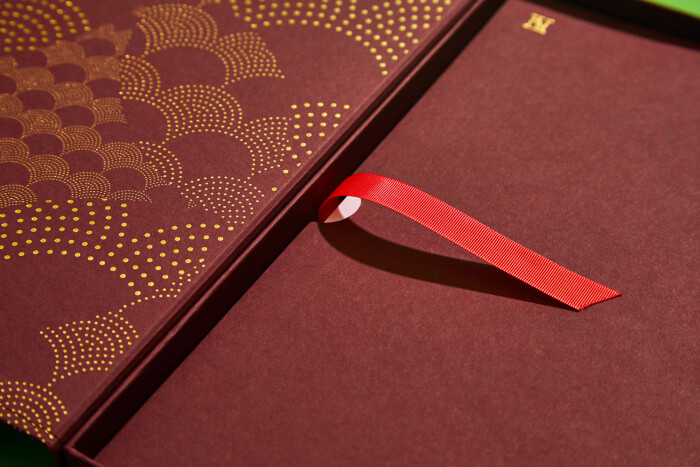 Luxury Custom Made Binders > Progress Packaging