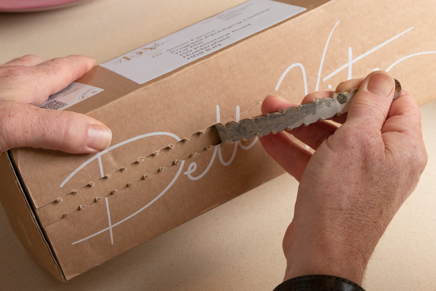 Bespoke Prosecco E-commerce Packaging > Progress