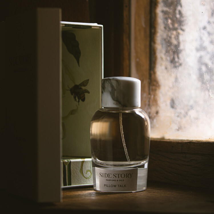 Side Story > Perfume Packaging and Ecommerce Boxes