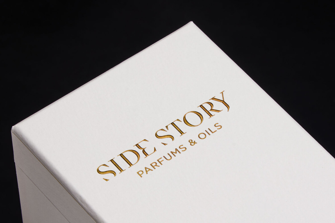 Side Story > Perfume Packaging and Ecommerce Boxes
