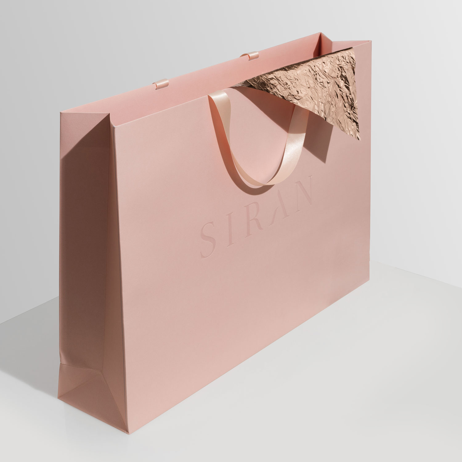 Bespoke Luxury Packaging > Progress Packaging