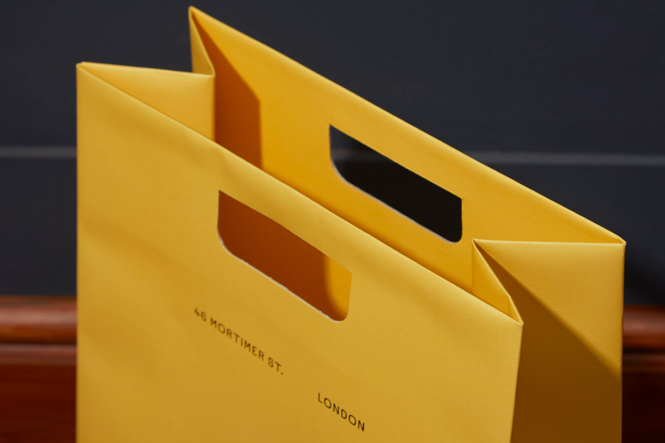 Printed paper carrier bags and custom swing tags > Progress