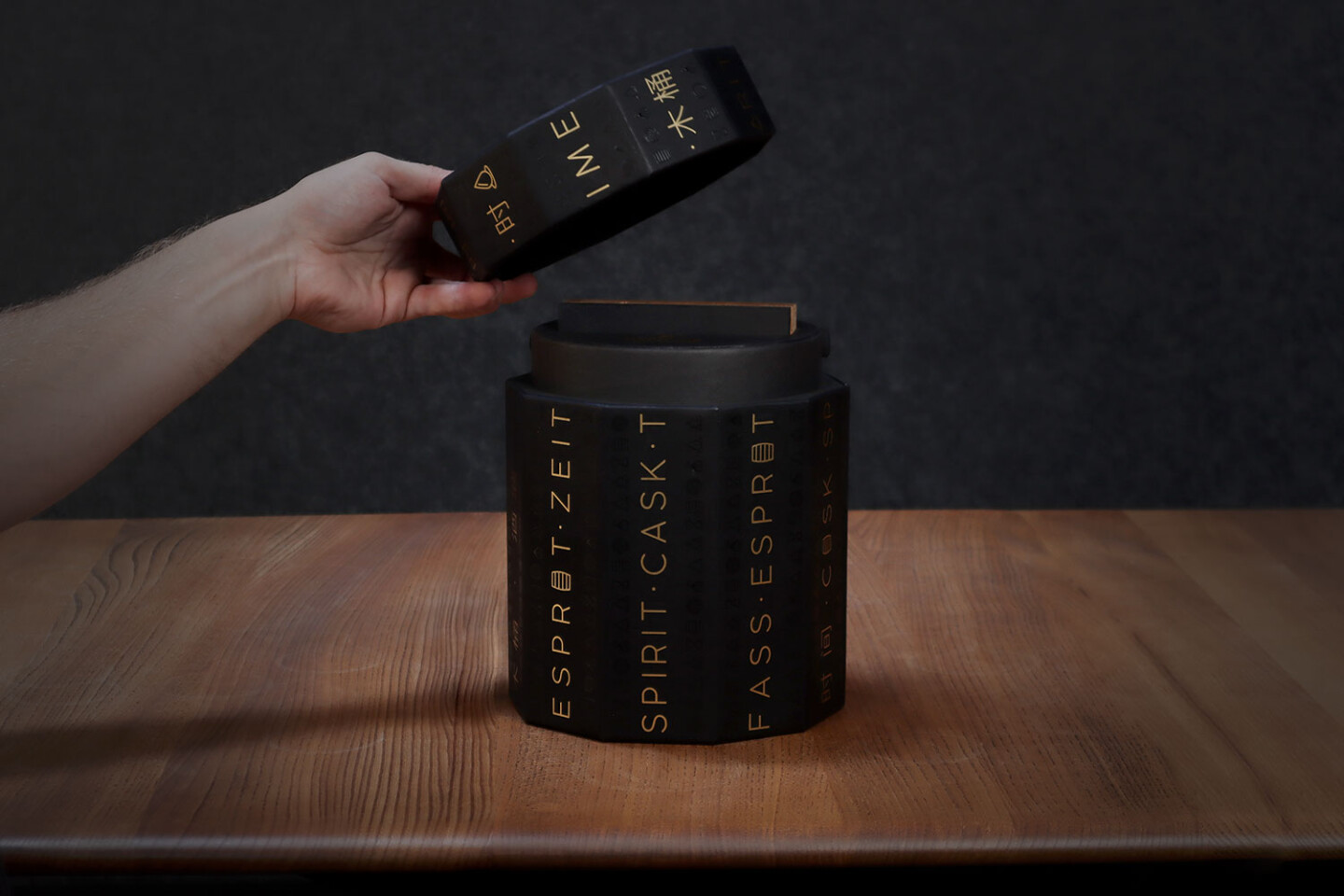 Whisky packaging for Gordon & MacPhail > Progress